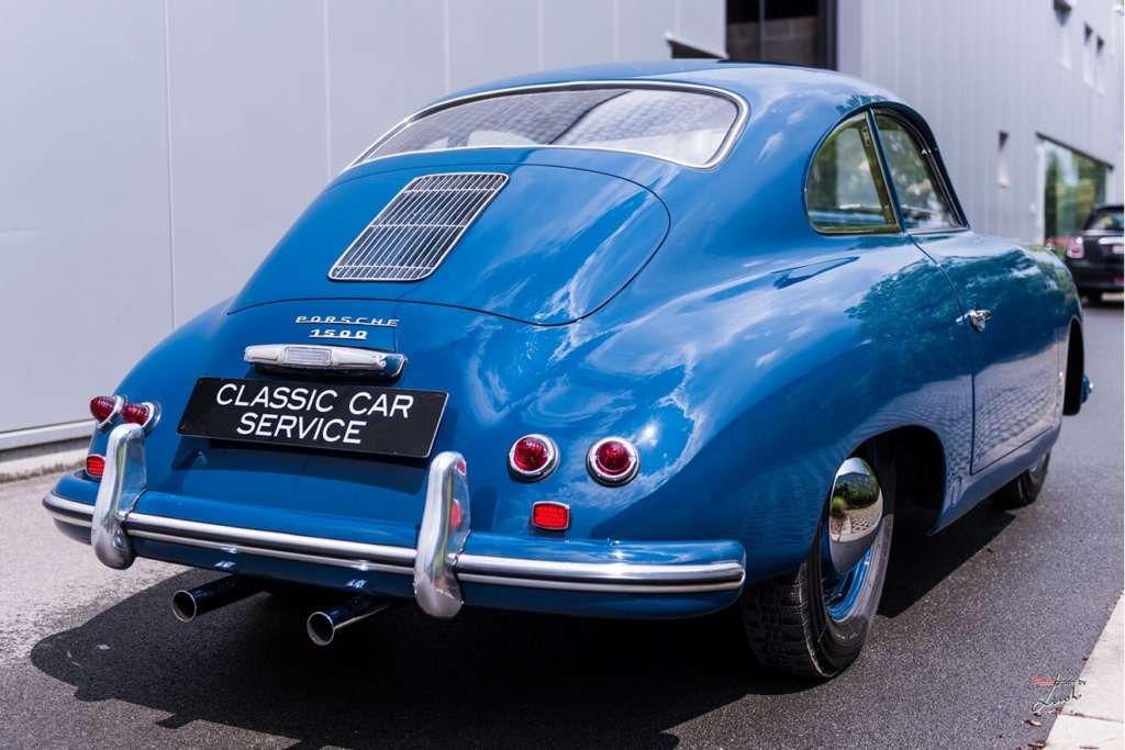 Fifty (or more) shades of blue... Porsche Colors 101 - elferspot.com ...