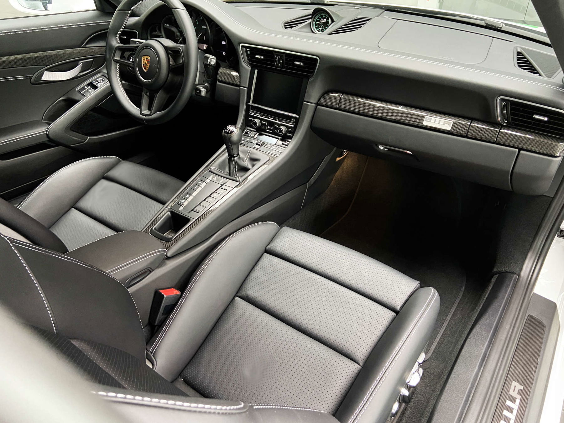 Porsche 911 R 2017 - elferspot.com - Marketplace for Porsche Sports Cars