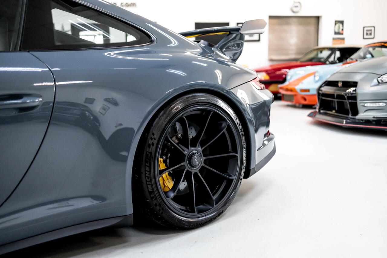 Porsche 991.2 GT3 2018 - elferspot.com - Marketplace for Porsche Sports ...
