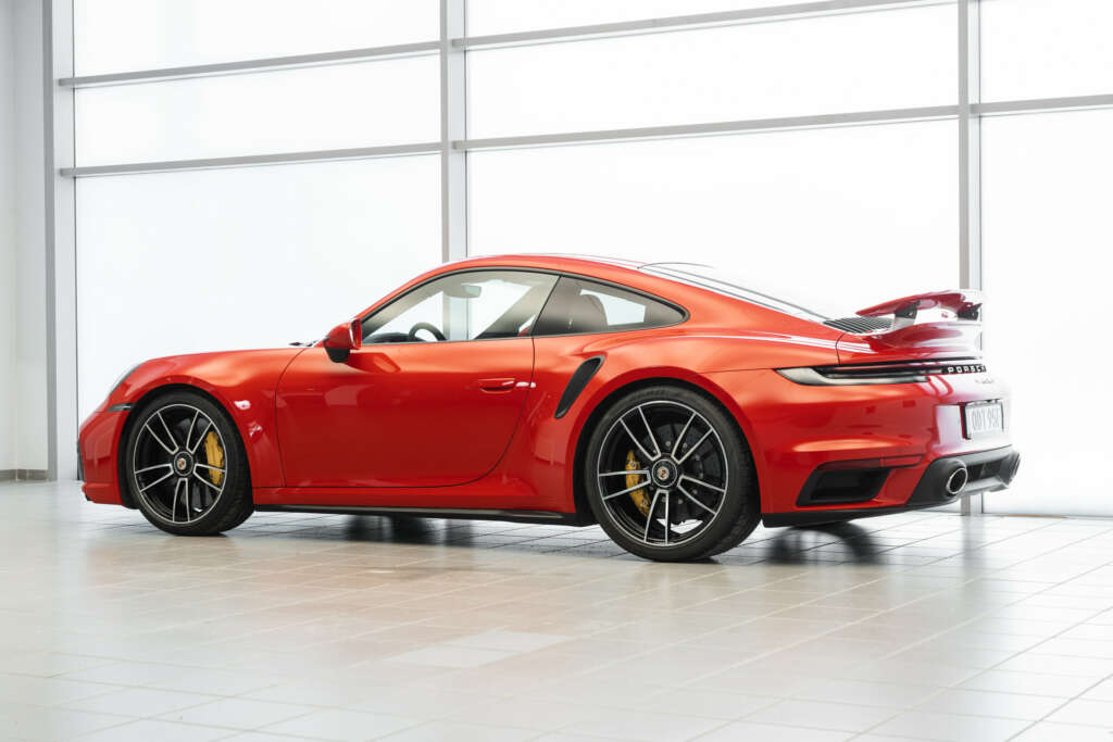 Porsche 992 Turbo S 2021 - elferspot.com - Marketplace for Porsche ...