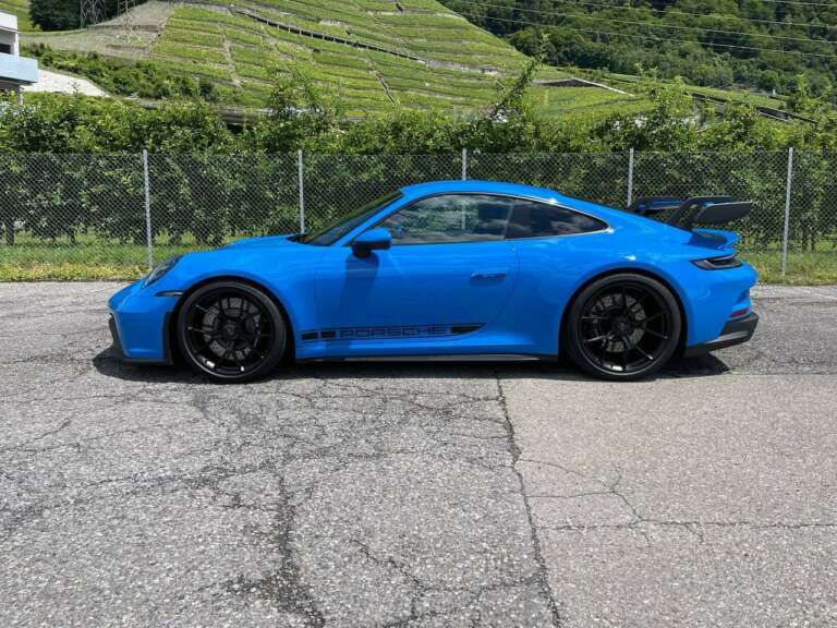 Porsche (911) 992 GT3 for sale - Elferspot - Marketplace for Porsche Cars