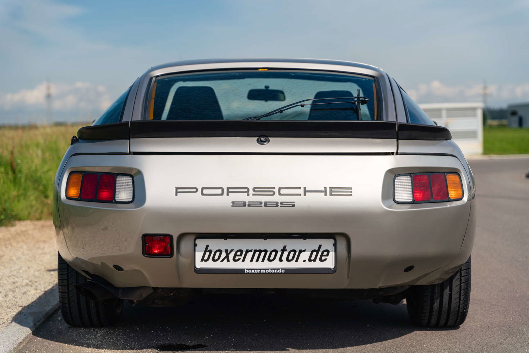Porsche 928 S 1981 - elferspot.com - Marketplace for Porsche Sports Cars
