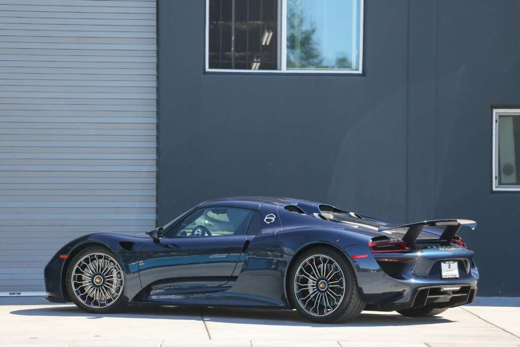 Porsche 918 Spyder 2015 - elferspot.com - Marketplace for Porsche ...