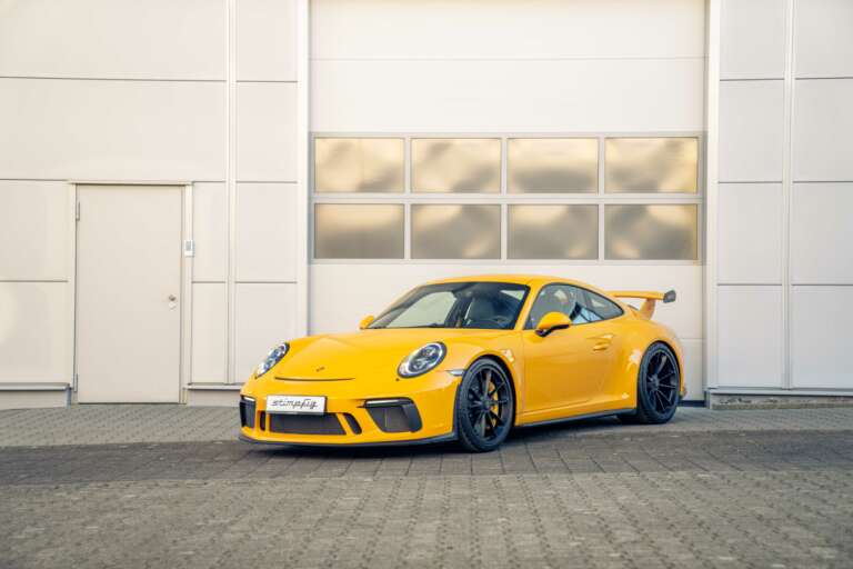 Porsche 911 in Paint-to-Sample (PTS) for sale - Elferspot - Used Porsche