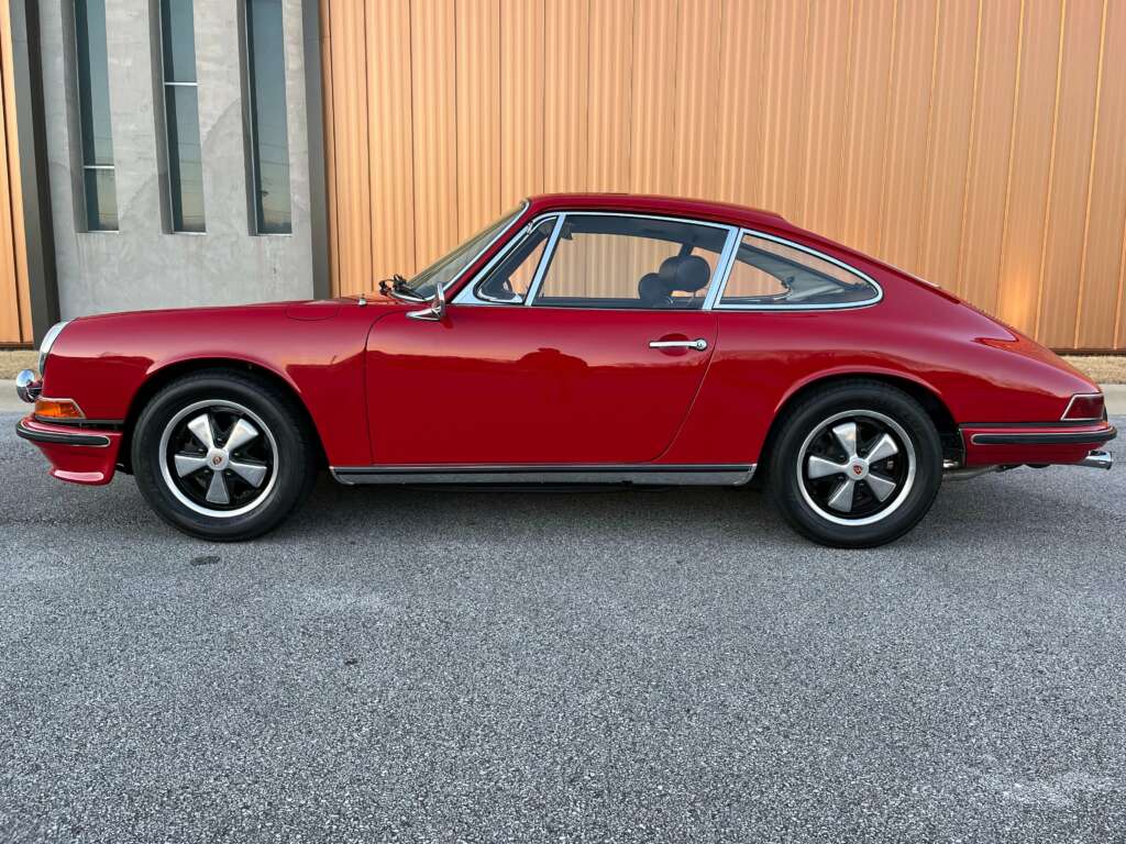 Porsche 911 L 1968 - elferspot.com - Marketplace for Porsche Sports Cars