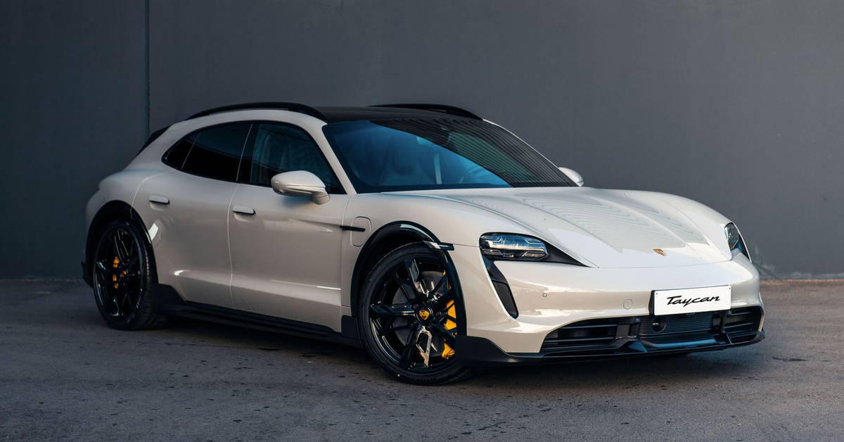 Porsche Taycan Turbo S Cross Turismo 2022 elferspot Marketplace for Porsche Sports Cars