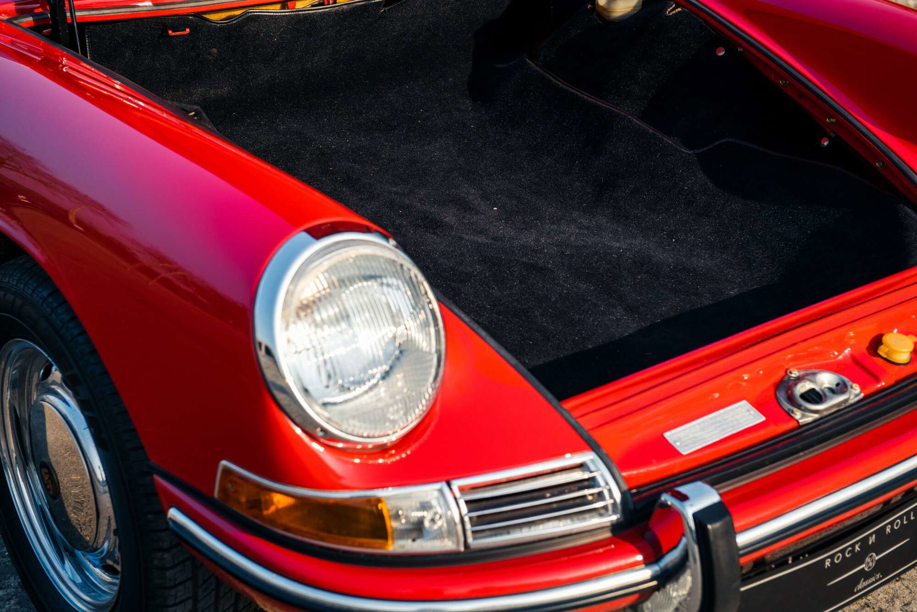 Porsche 911 1968 - elferspot.com - Marketplace for Porsche Sports Cars