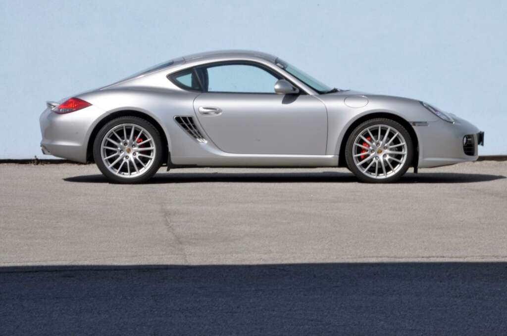Porsche Cayman S 2009 - elferspot.com - Marketplace for Porsche Sports Cars
