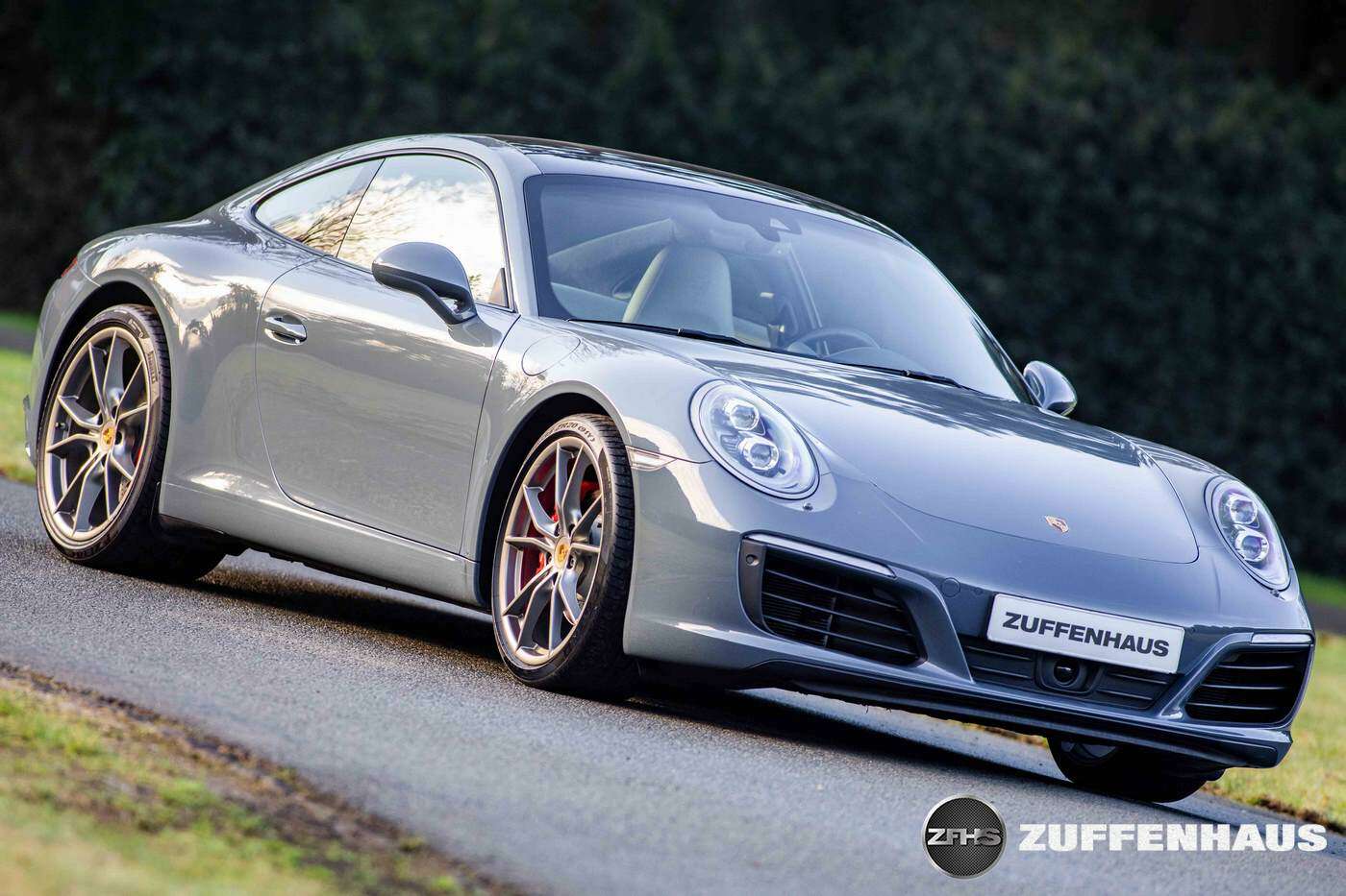 Porsche 991.2 Carrera 2017 - elferspot.com - Marketplace for Porsche ...