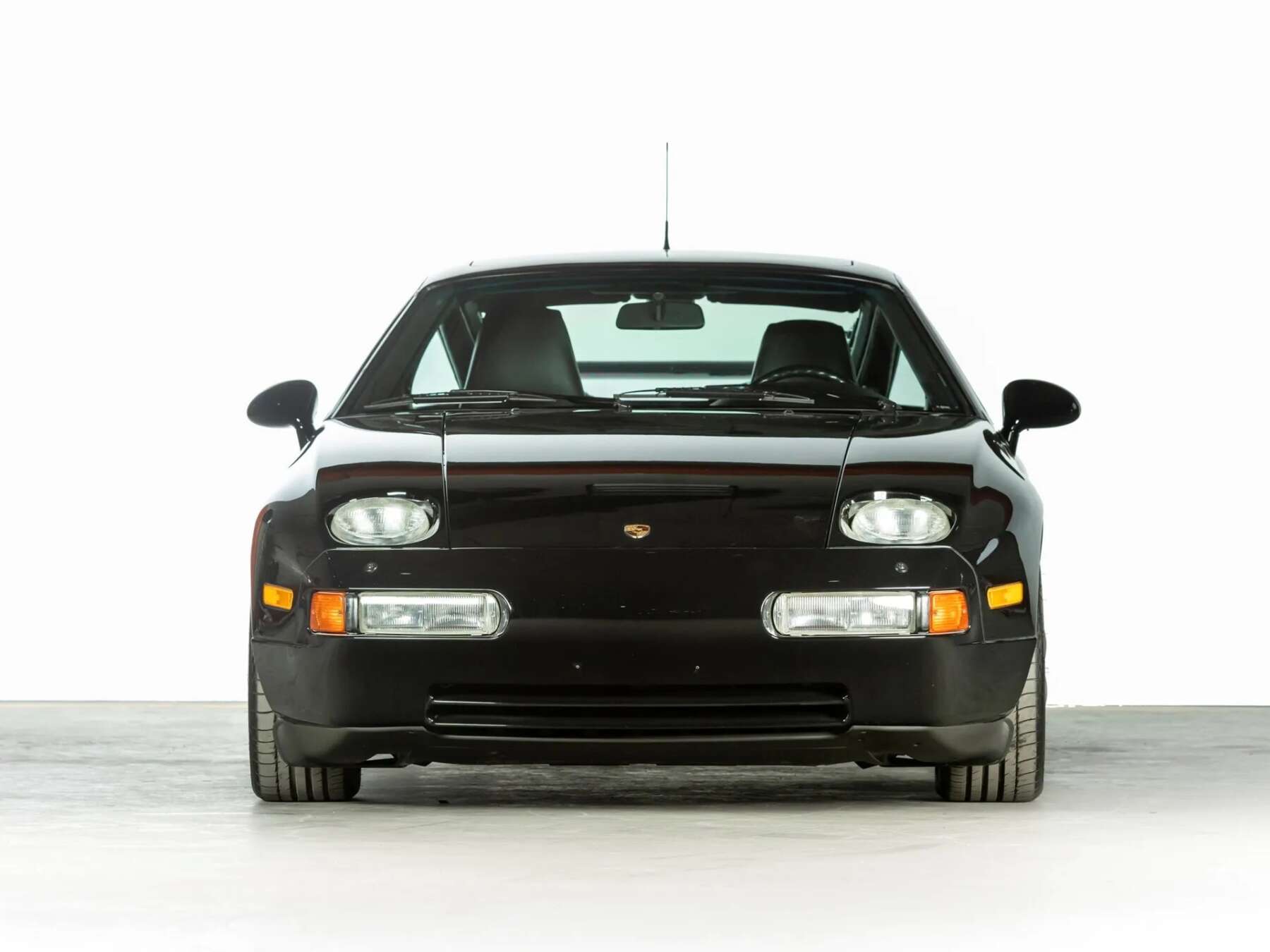 Porsche 928 GTS 1995 - elferspot.com - Marketplace for Porsche Sports Cars