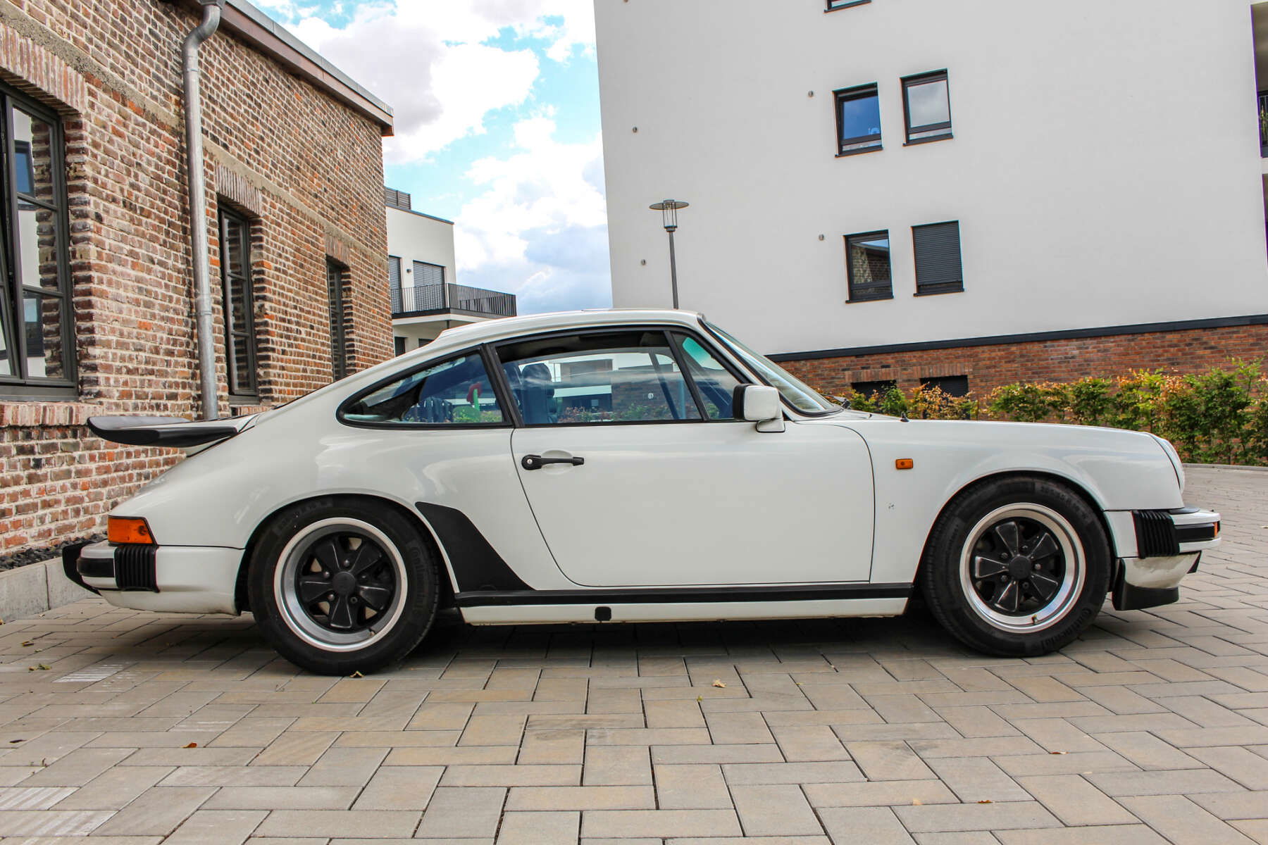 Porsche 911 Carrera 3.2 1983 - elferspot.com - Marketplace for Porsche ...