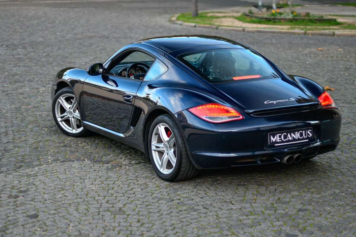Porsche Cayman S 2009 - elferspot.com - Marketplace for Porsche Sports Cars