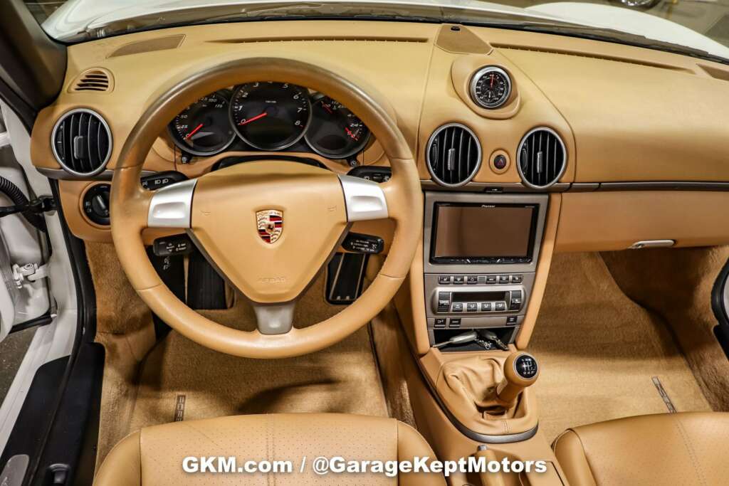 Porsche Boxster 2005 - elferspot.com - Marketplace for Porsche Sports Cars
