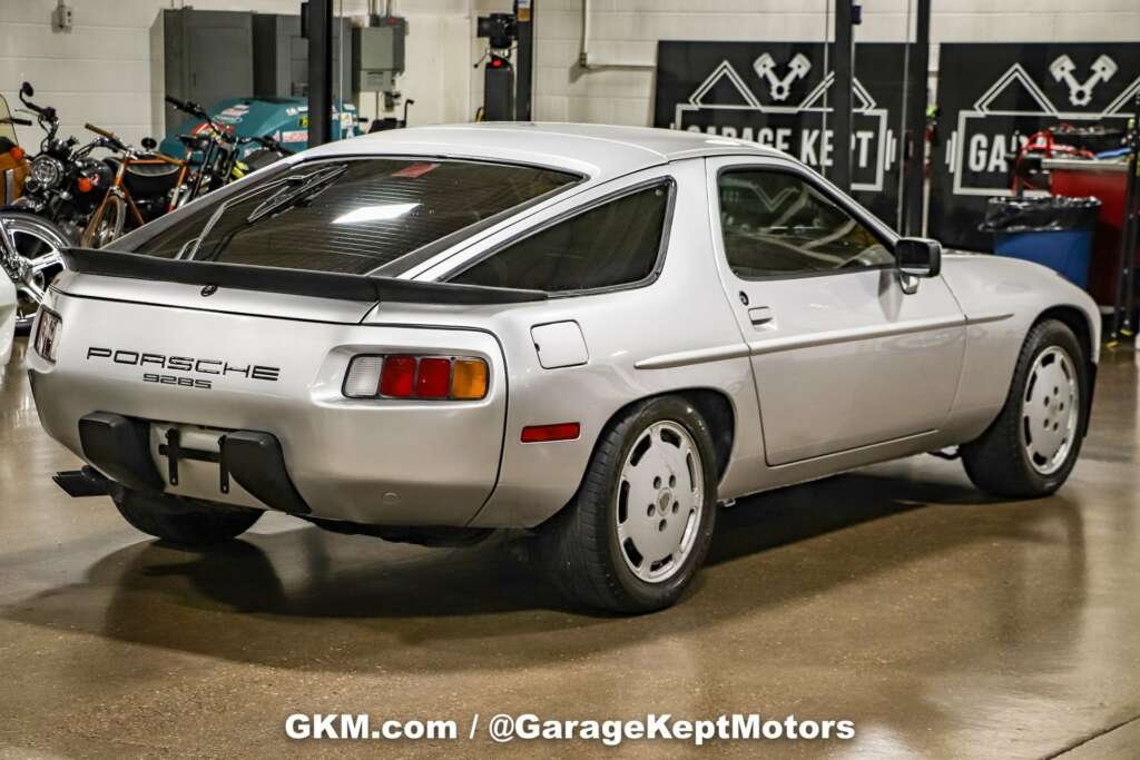 Porsche 928 S 1986 - elferspot.com - Marketplace for Porsche Sports Cars
