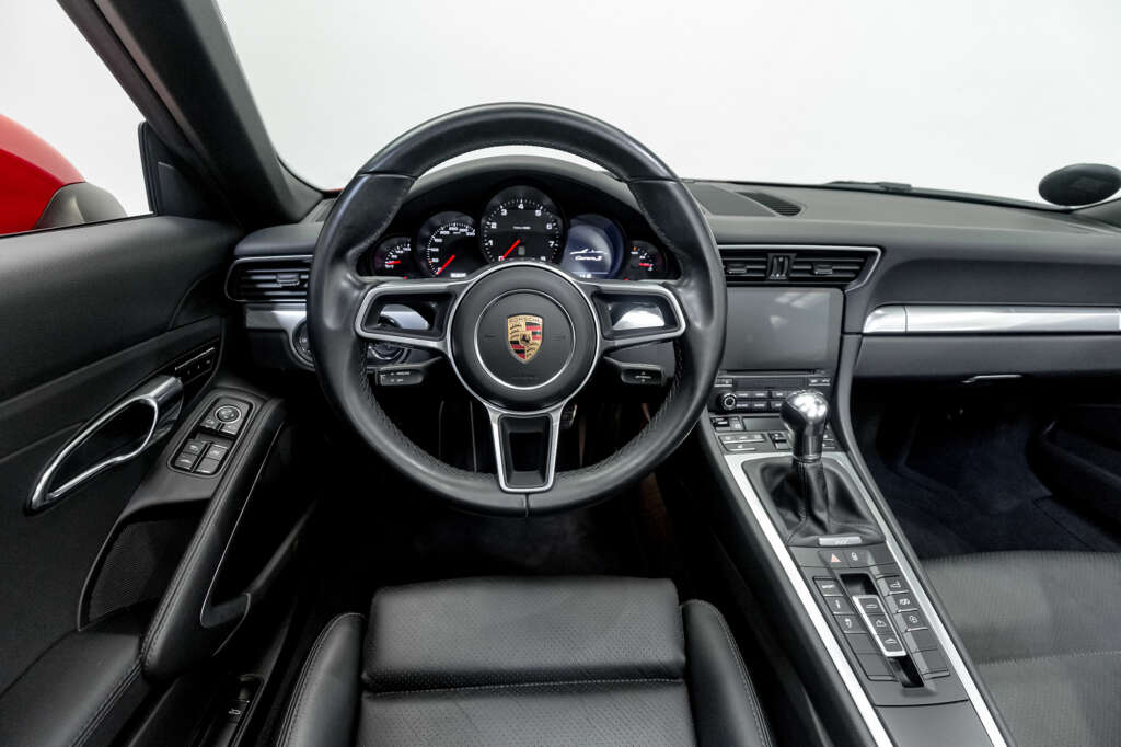 Porsche 991.2 Carrera S 2017 - elferspot.com - Marketplace for Porsche ...