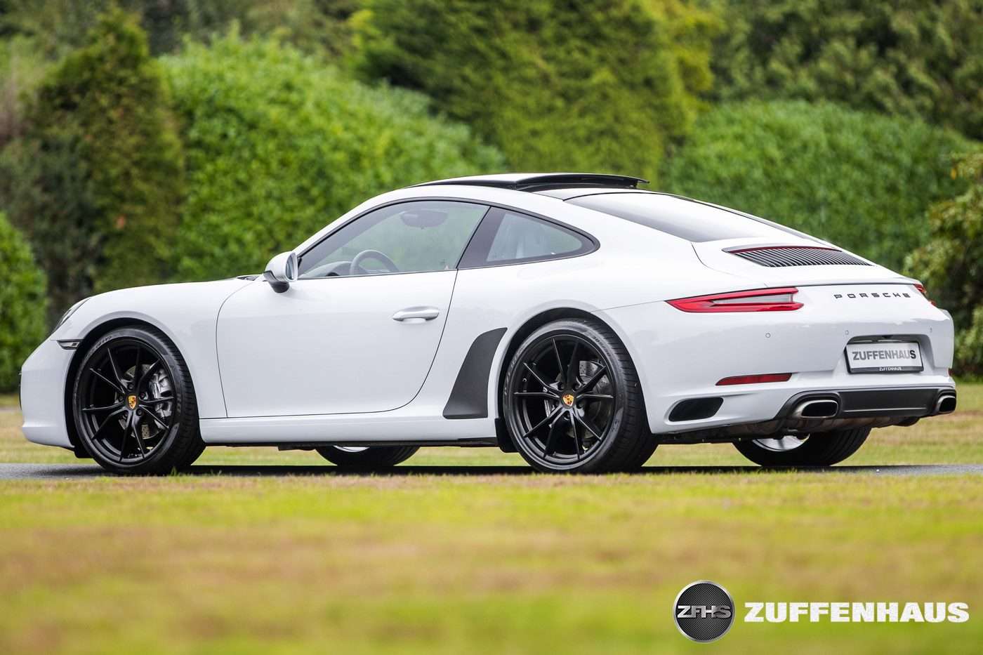 Porsche 991.2 Carrera 2016 - elferspot.com - Marketplace for Porsche ...