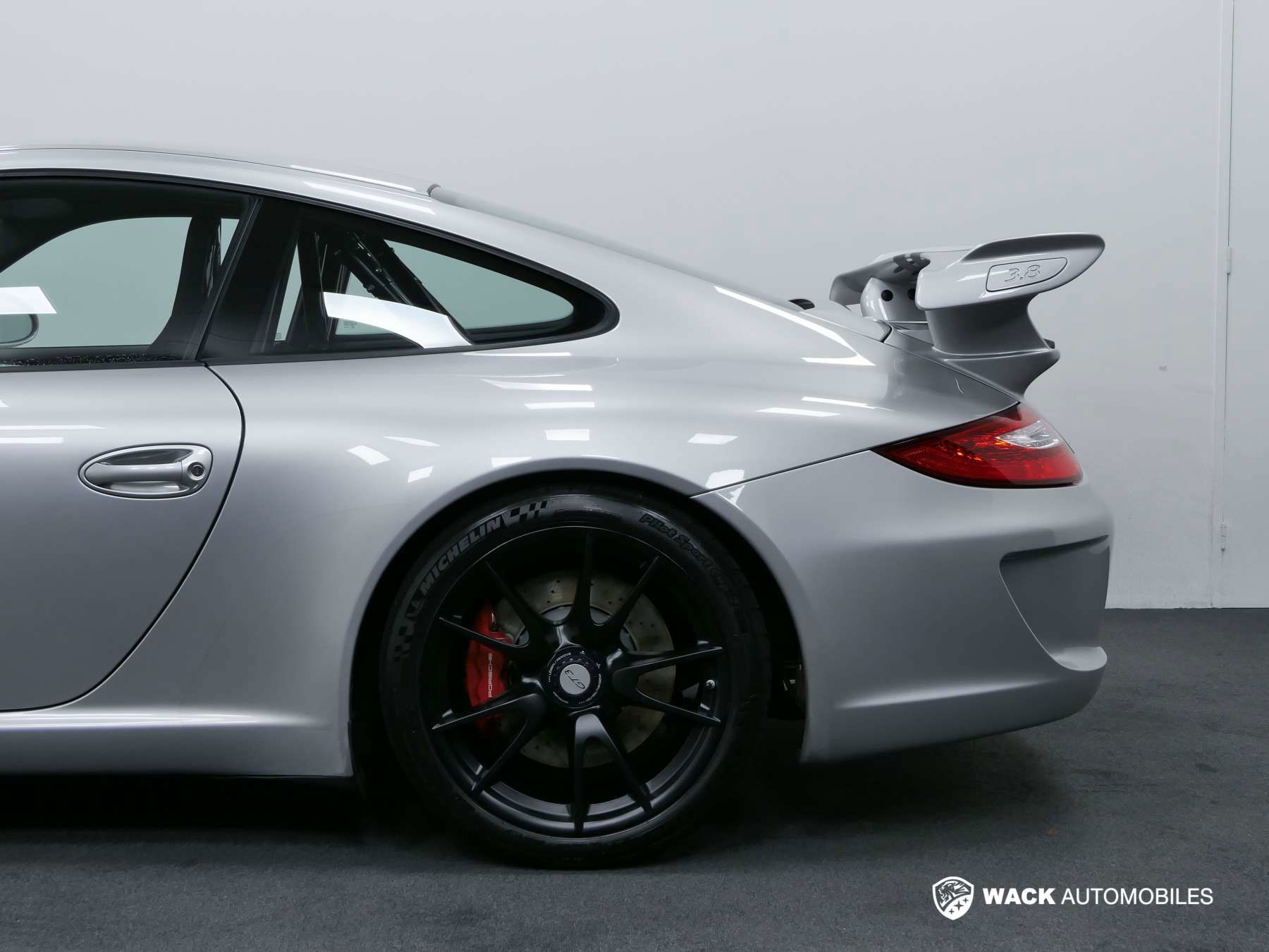 Porsche 997.2 GT3 2010 - elferspot.com - Marketplace for Porsche Sports Cars