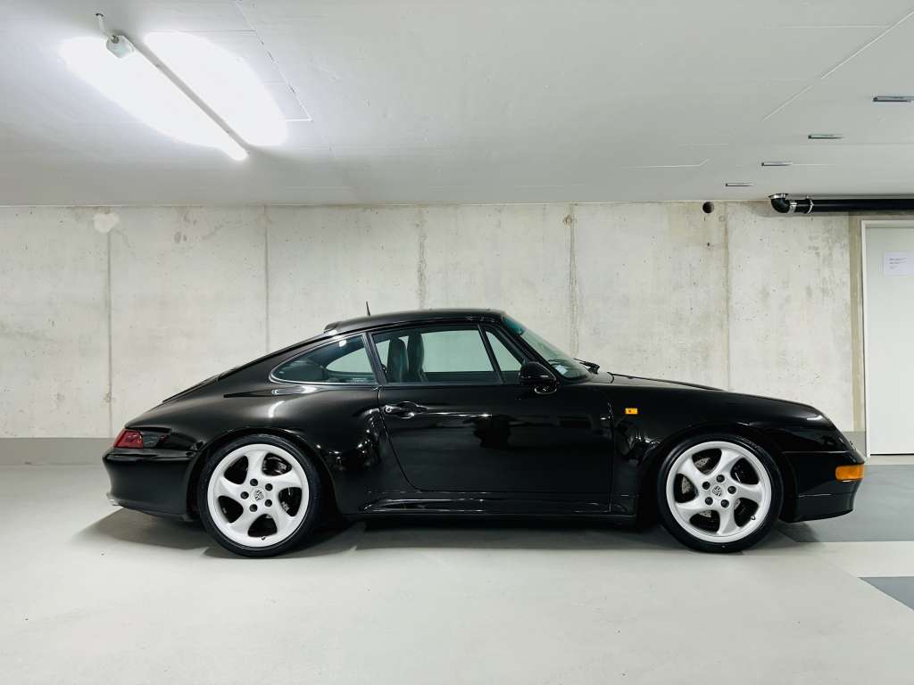 Porsche 993 Carrera S 1997 - elferspot.com - Marketplace for Porsche Sports Cars