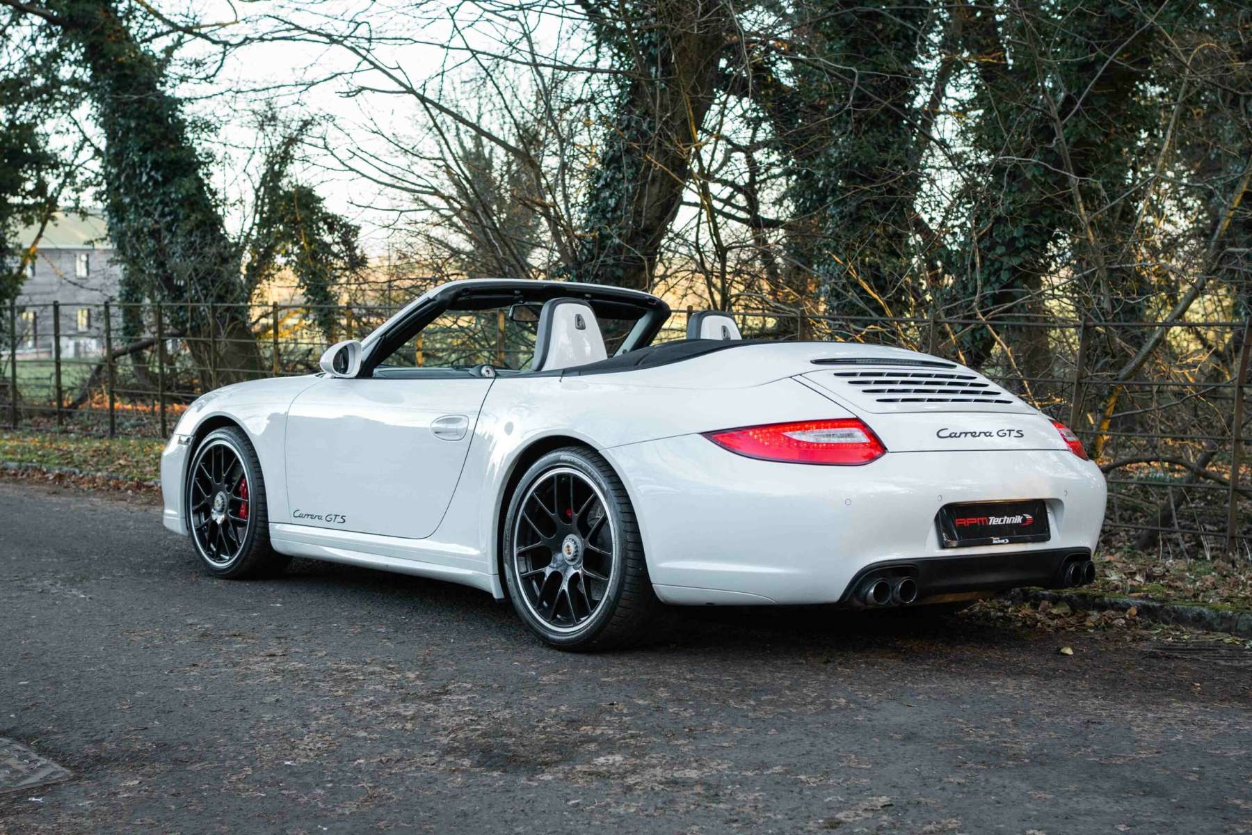 Porsche 997.2 Carrera GTS 2011 - elferspot.com - Marketplace for ...