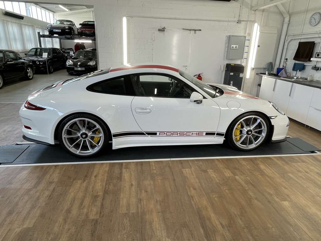 Porsche 911 R 2016 - elferspot.com - Marketplace for Porsche Sports Cars