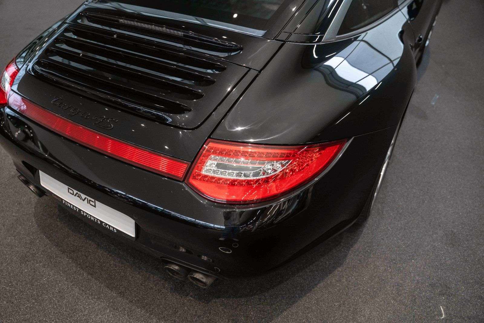 Porsche 997.2 Carrera 4S 2009 - elferspot.com - Marketplace for Porsche Sports Cars