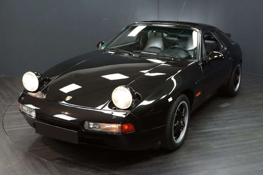Porsche 928 GTS 1995 - elferspot.com - Marketplace for Porsche Sports Cars