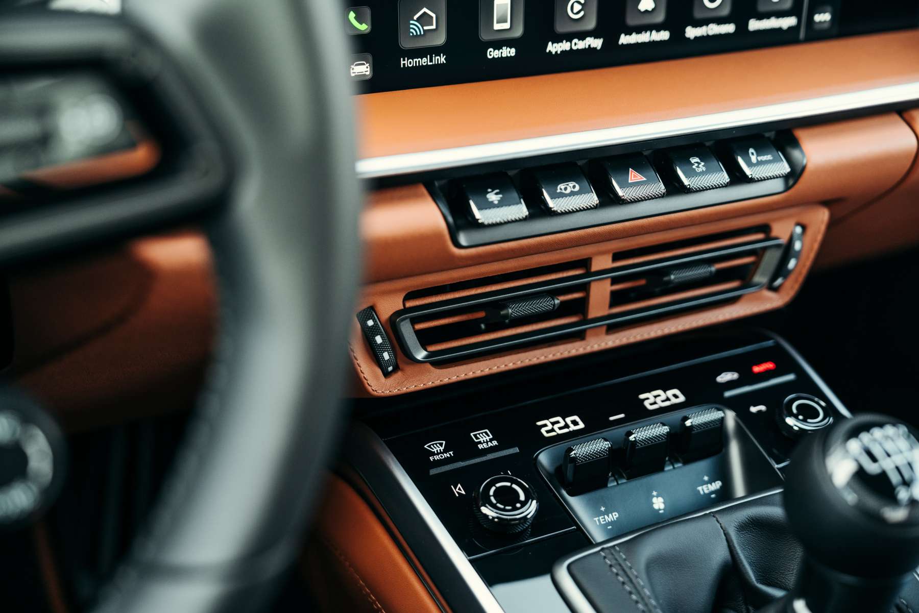Porsche 992 Sport Classic 2023 - elferspot.com - Marketplace for ...