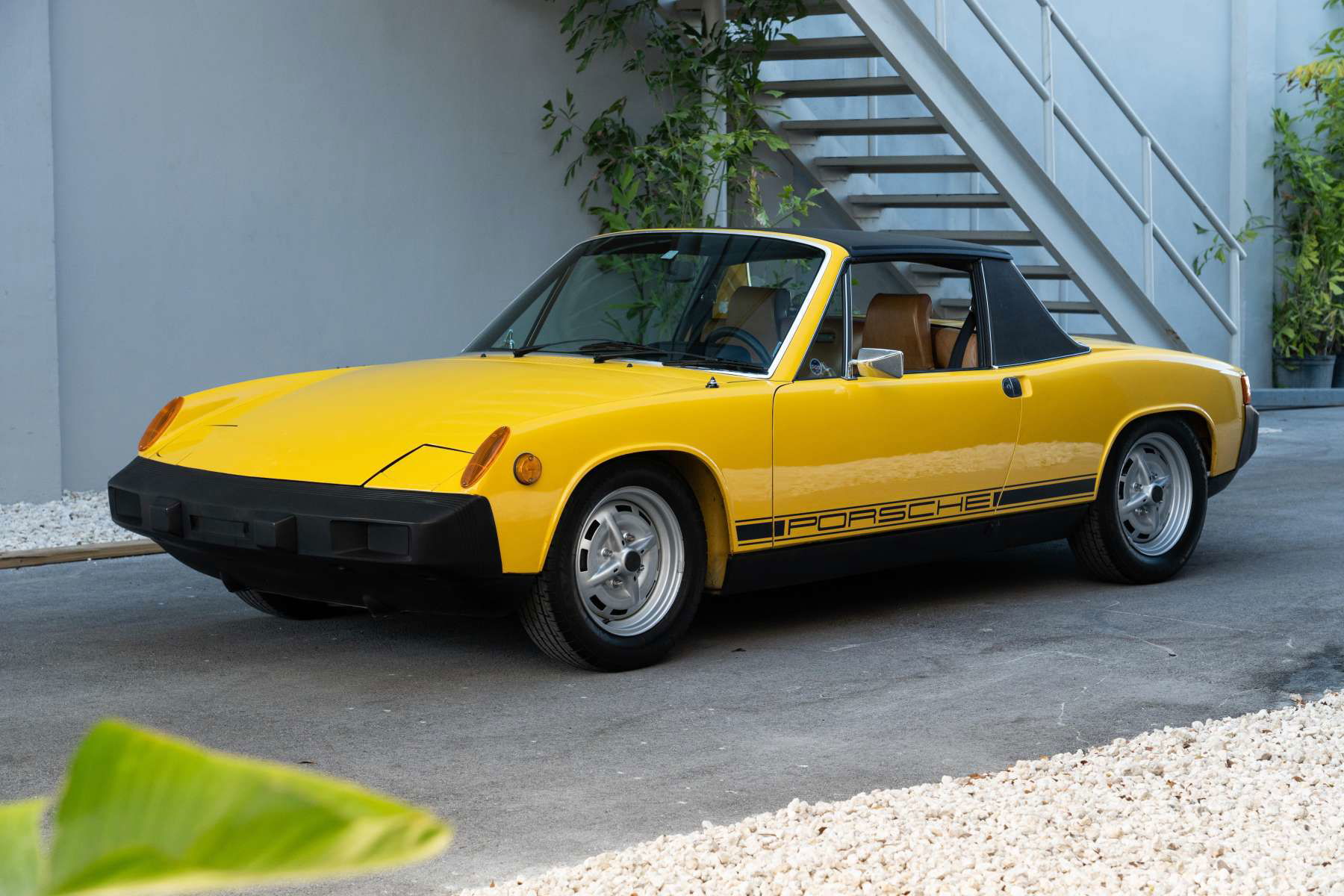 Porsche 914 2.0 1976 - elferspot.com - Marketplace for Porsche Sports Cars