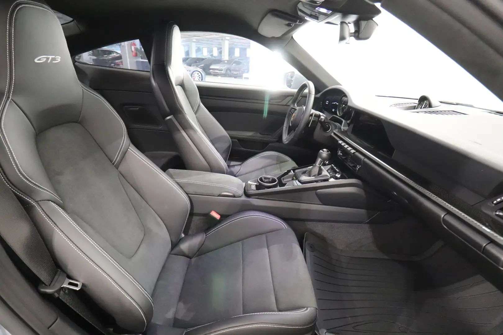 Porsche 992 GT3 2022 - elferspot.com - Marketplace for Porsche Sports Cars