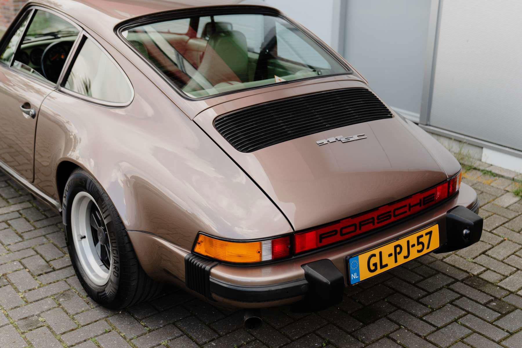 Porsche 911 SC 1979 - elferspot.com - Marketplace for Porsche Sports Cars