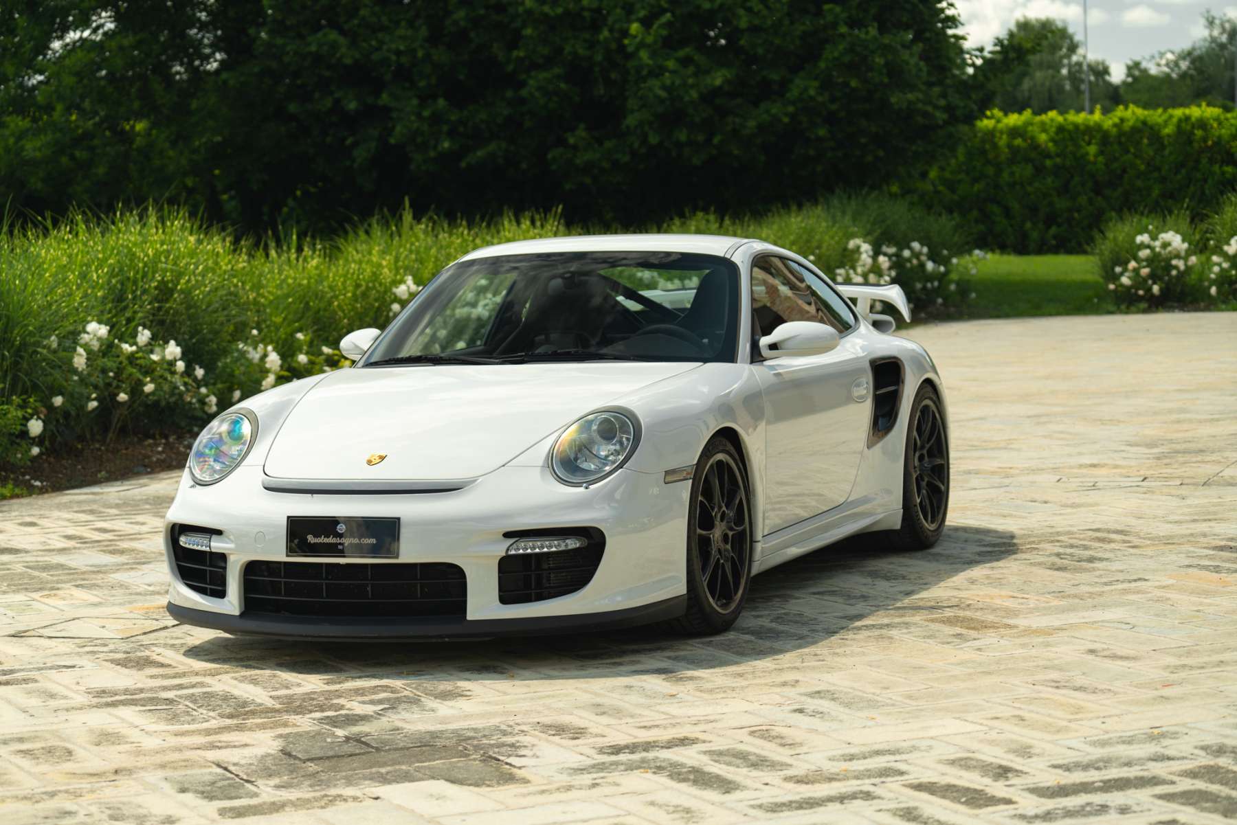 Porsche 997 GT2 2008 - elferspot.com - Marketplace for Porsche Sports Cars