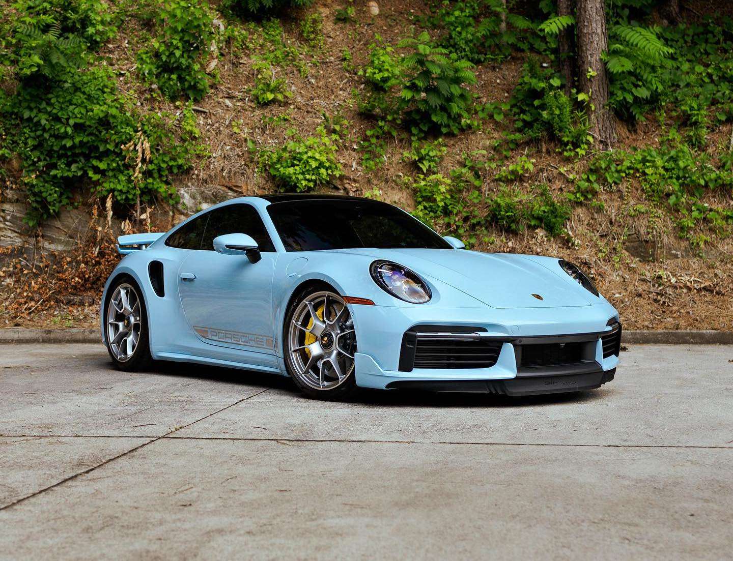 Porsche 992 Turbo S 2022 - elferspot.com - Marketplace for Porsche ...