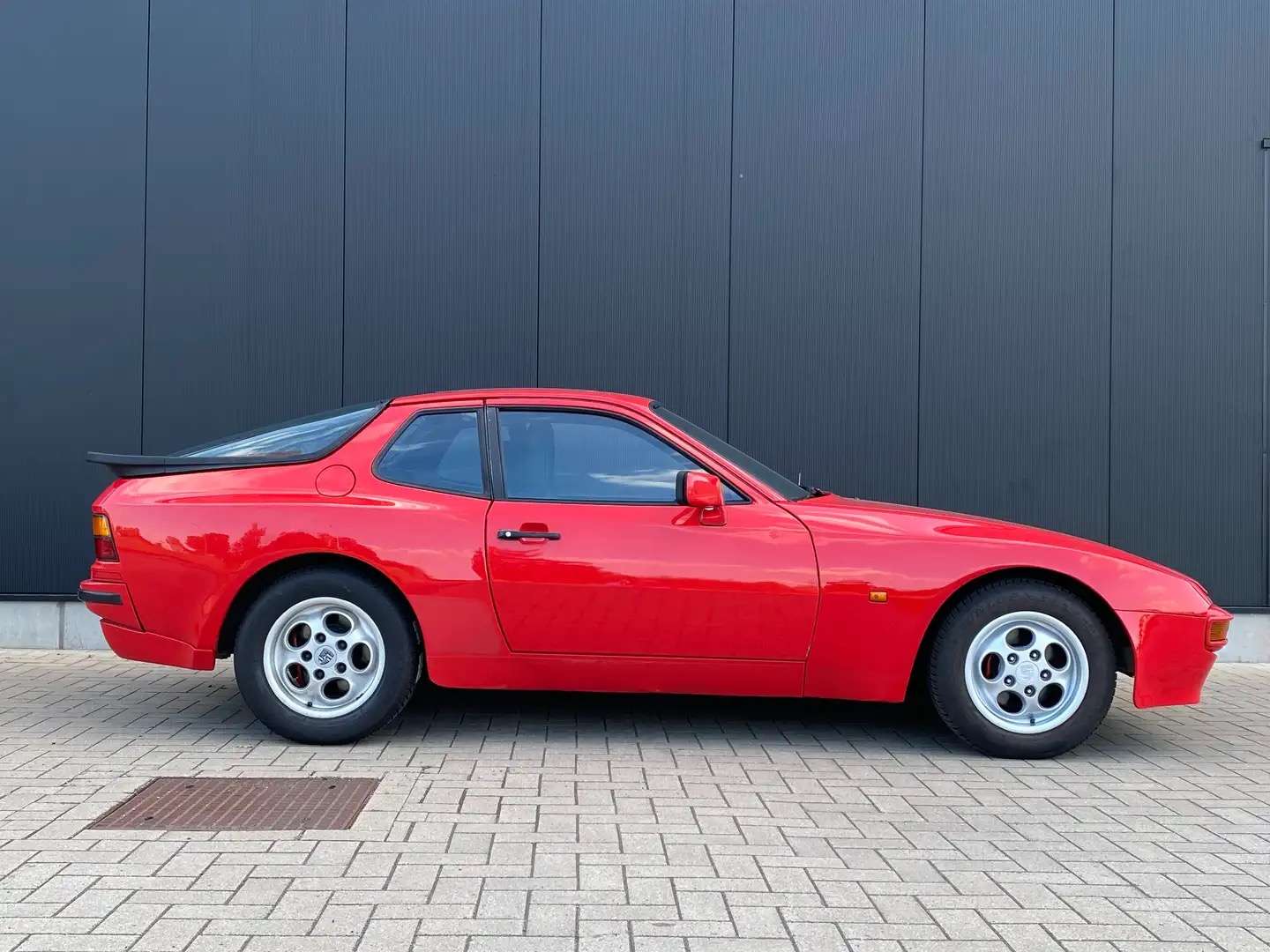 Porsche 944 Coupé 1984 - elferspot.com - Marketplace for Porsche Sports ...