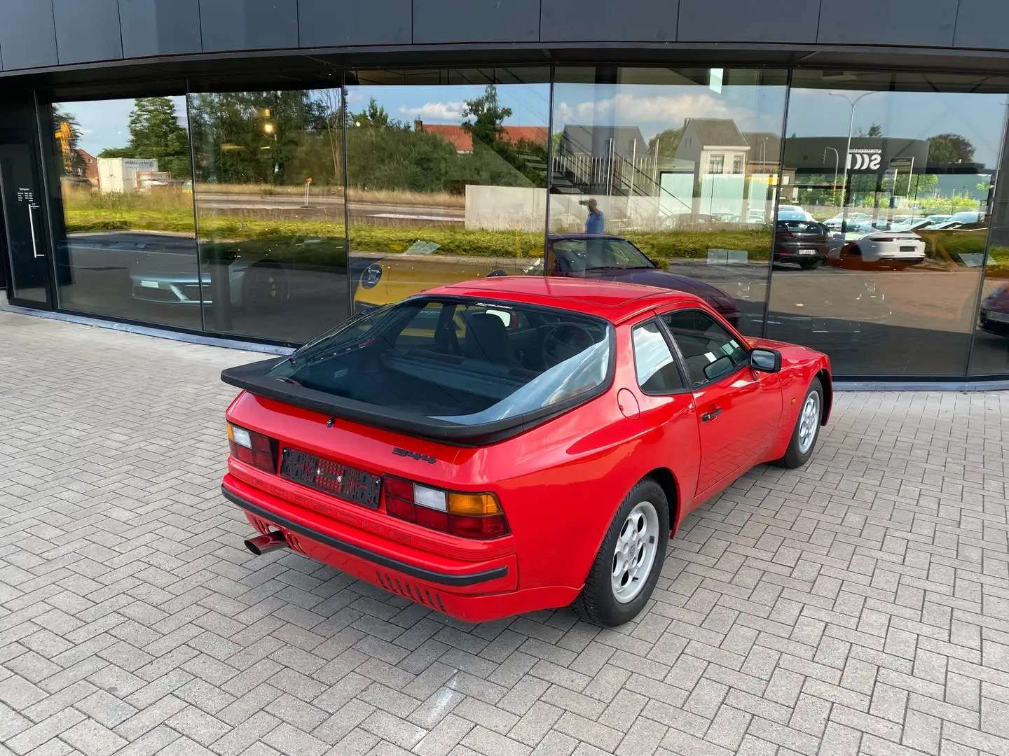 Porsche 944 Coupé 1984 - elferspot.com - Marketplace for Porsche Sports ...