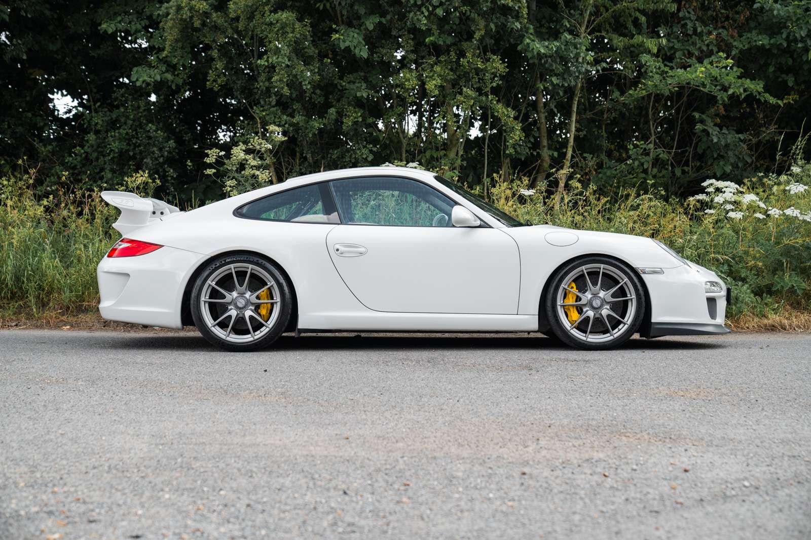 Porsche 997.2 GT3 2010 - elferspot.com - Marketplace for Porsche Sports Cars