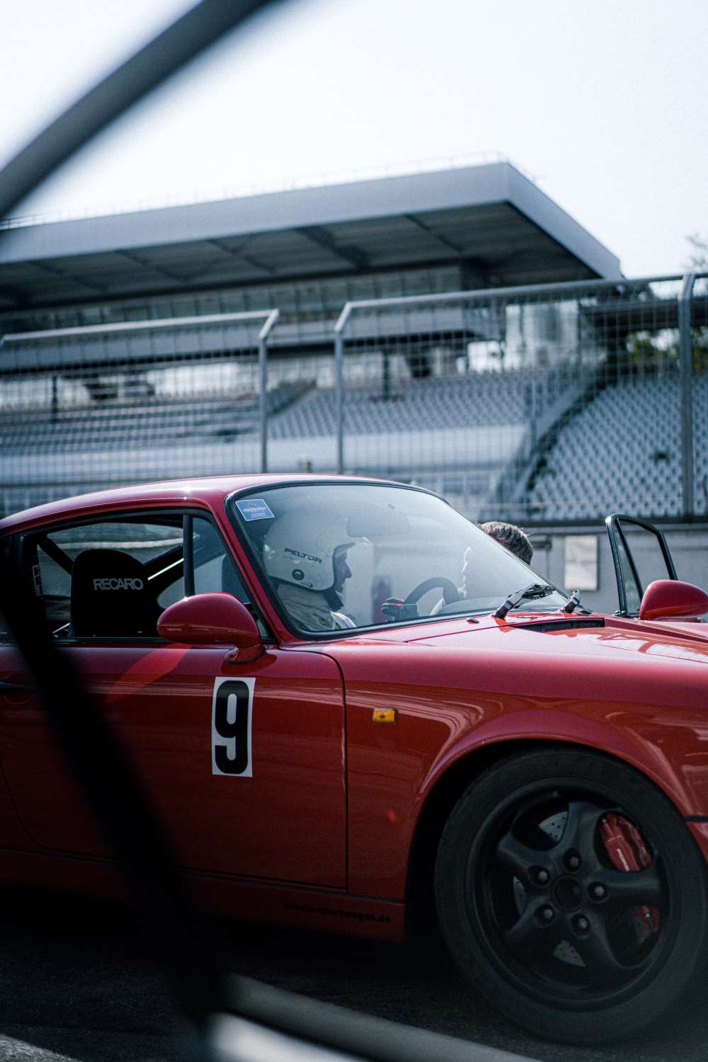 Manufaktur 964 GmbH - elferspot.com - Marktplatz für Porsche Sportwagen