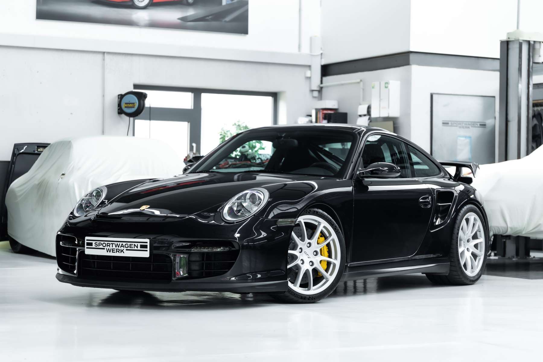 Porsche 997 GT2 2008 - elferspot.com - Marketplace for Porsche Sports Cars