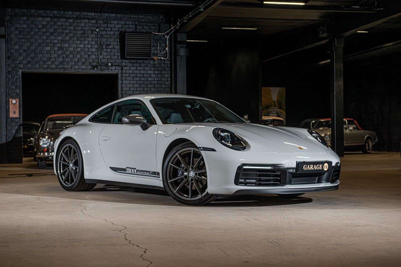 Porsche 992 Carrera T 2023 - elferspot.com - Marketplace for Porsche ...