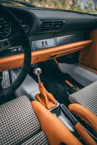 Strosek MEGA 30 Speedster präsentiert - elferspot.com - Magazine