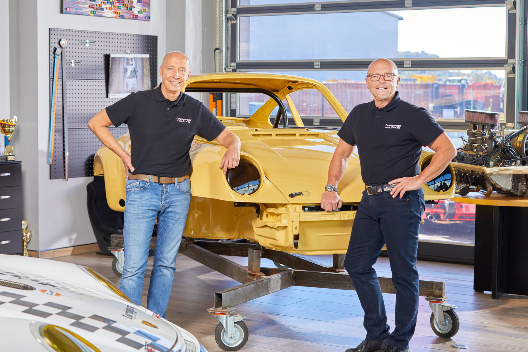 Traumautos von damals - Qualität von heute - Turbogarage - elferspot ...