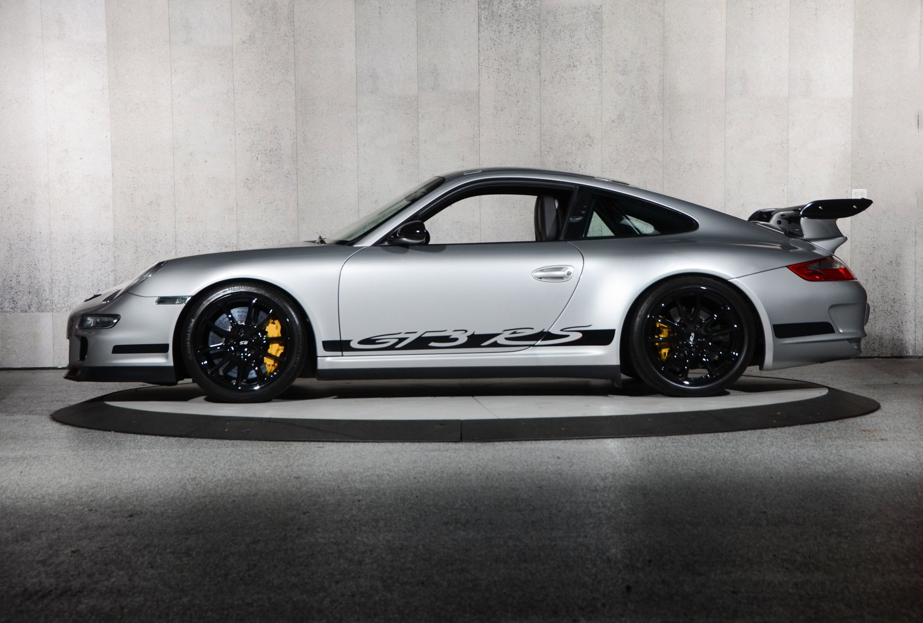 Porsche 997 GT3 RS 2007 - elferspot.com - Marktplatz für Porsche Sportwagen
