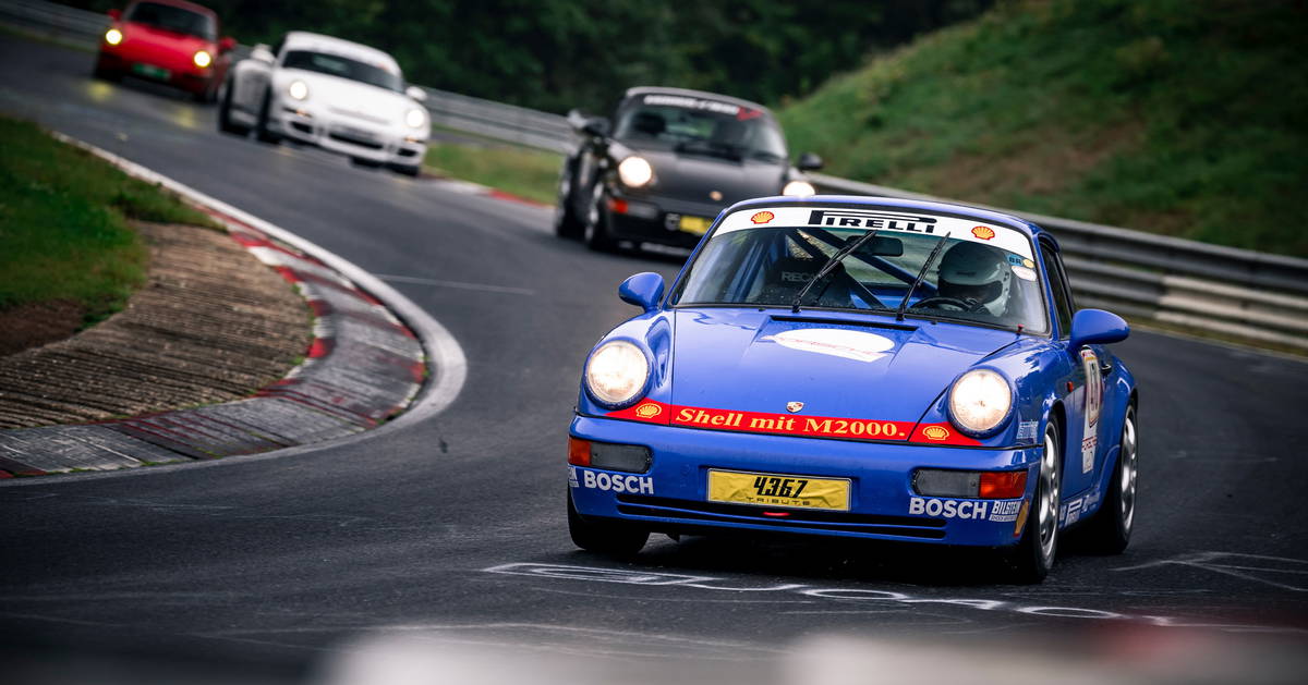 Der Nürburgring voller Porsche 911 - 4367 Tribute - elferspot.com ...