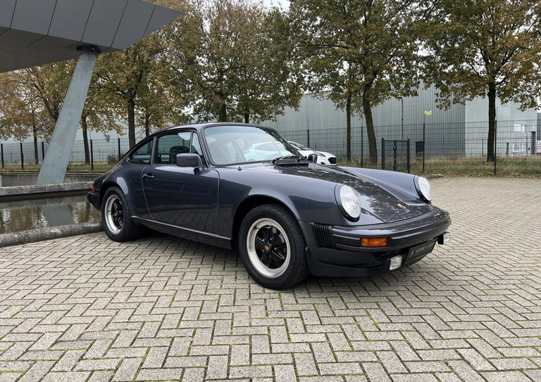 Porsche 911 SC 1983 - elferspot.com - Marktplatz für Porsche Sportwagen