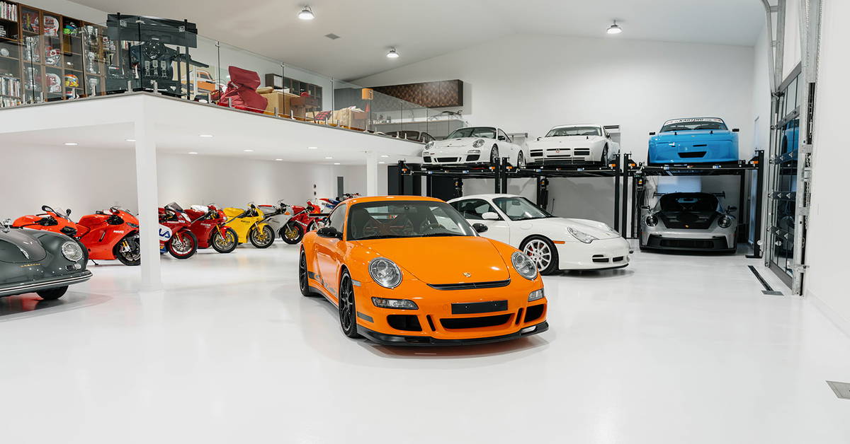 Cyril Pernod & Co - elferspot.com - Marktplatz für Porsche Sportwagen