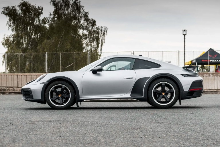 Porsche 911 (992) Dakar for sale - Elferspot Marketplace