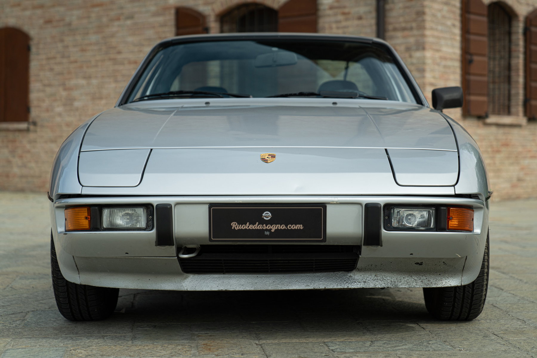 Porsche 924 1985 - elferspot.com - Marketplace for Porsche Sports Cars